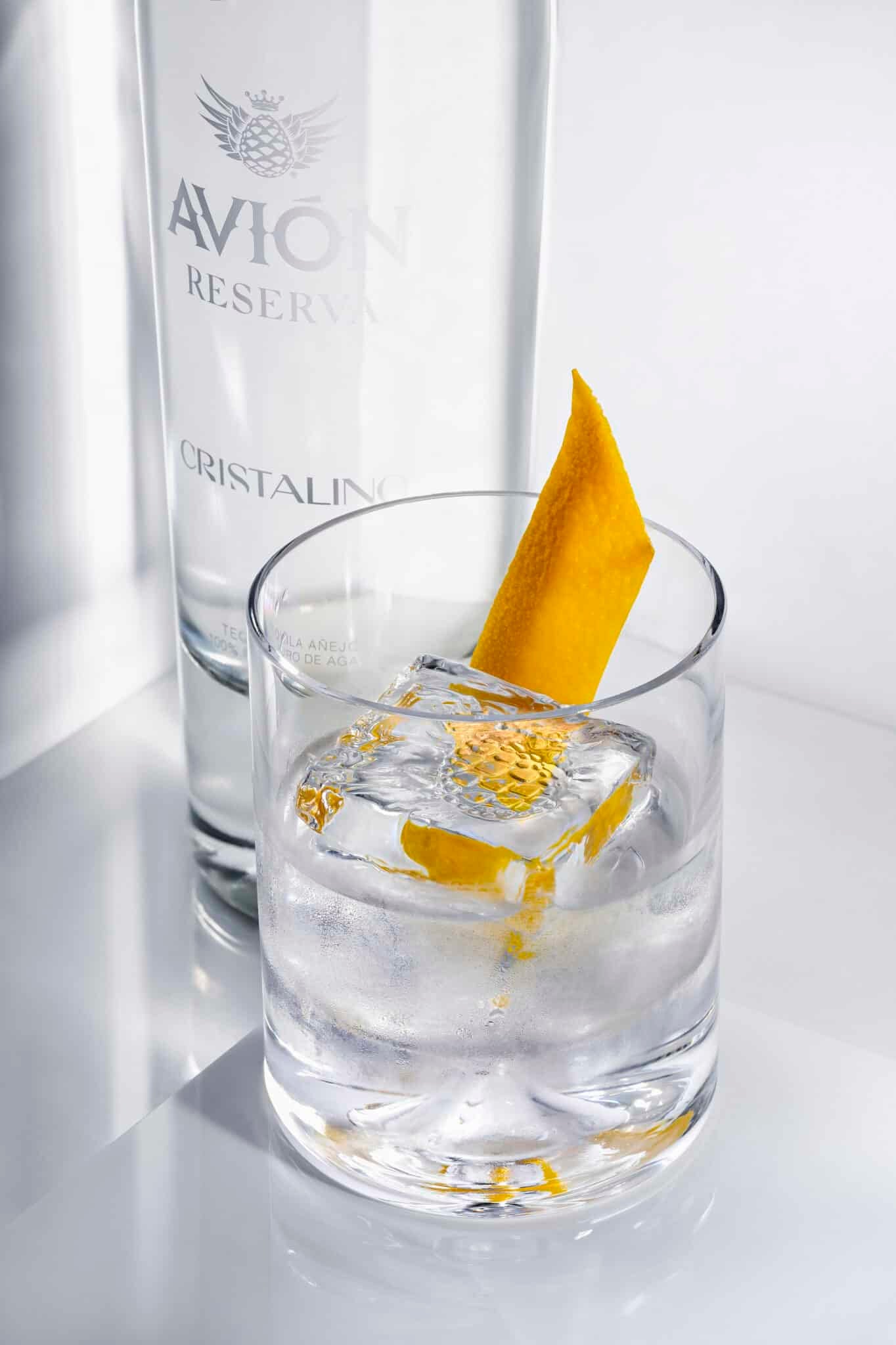 Avión Tequila On The Rocks: What Makes it Special – Avión